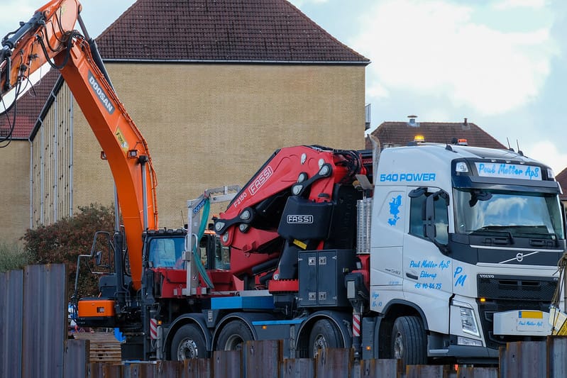 Mobile Crane Photo | Download free images from Mystock